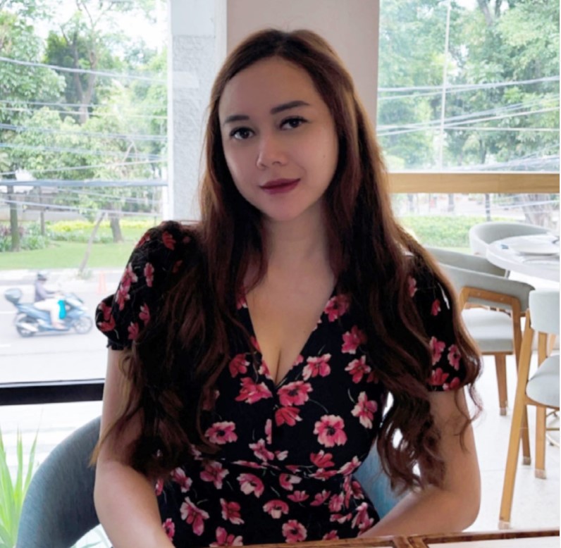 Lima Janda Seksi Artis Indonesia, Nomor 4 Paling Viral Lima Janda Seksi Artis Indonesia, Nomor 4 Paling Viral