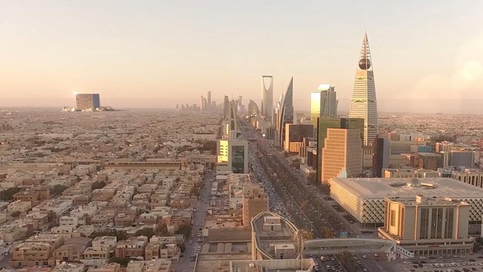 Lihat Penampakan Proyek Arab Saudi yang Benar Benar “Gila”
